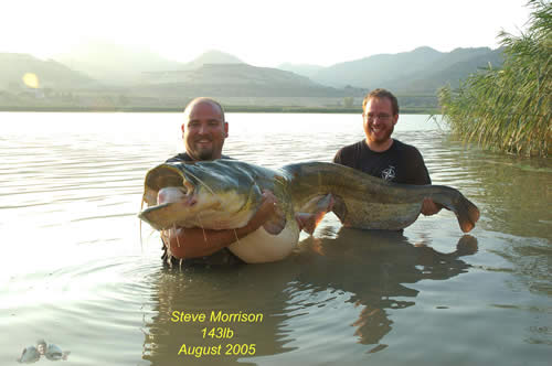 The Biggest and Best Fishing Photographs :: Catfish 100lb to 150lb :: 100_G