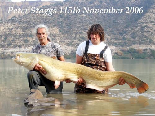 The Biggest and Best Fishing Photographs :: Catfish 100lb to 150lb :: 333_G