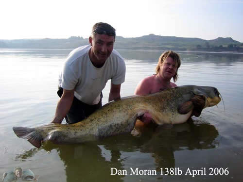 The Biggest and Best Fishing Photographs :: Catfish 100lb to 150lb :: 4_G