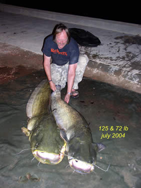 The Biggest and Best Fishing Photographs :: Catfish 100lb to 150lb :: 95_G