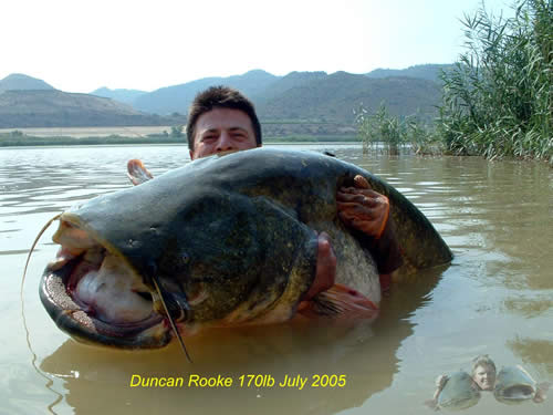 The Biggest and Best Fishing Photographs :: Catfish 150lb to 175lb :: 161_G
