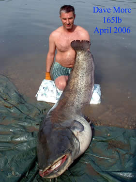 The Biggest and Best Fishing Photographs :: Catfish 150lb to 175lb :: 4_G